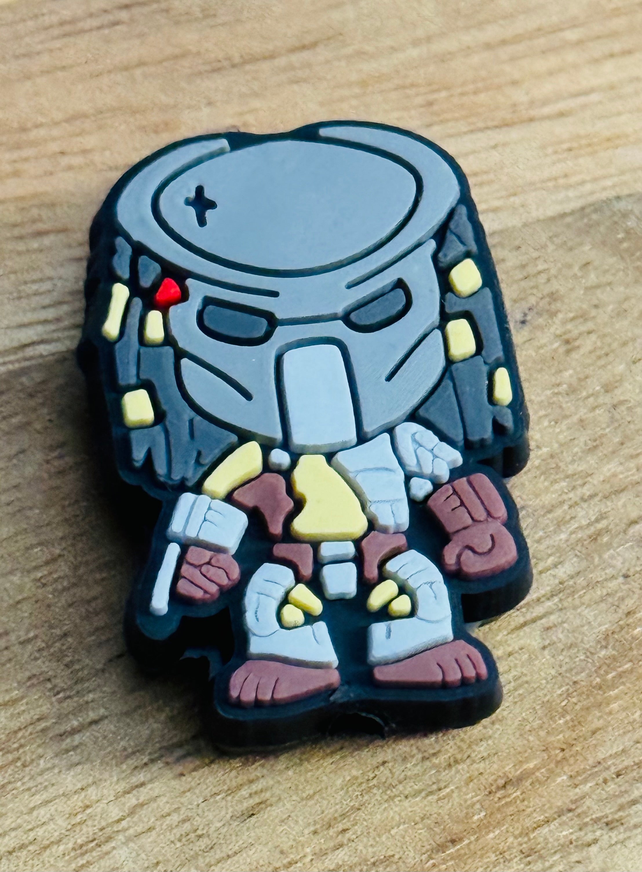 Predator Alien Soft pvc Focal Bead Custom -2 pack – Nikki's Sweet ...