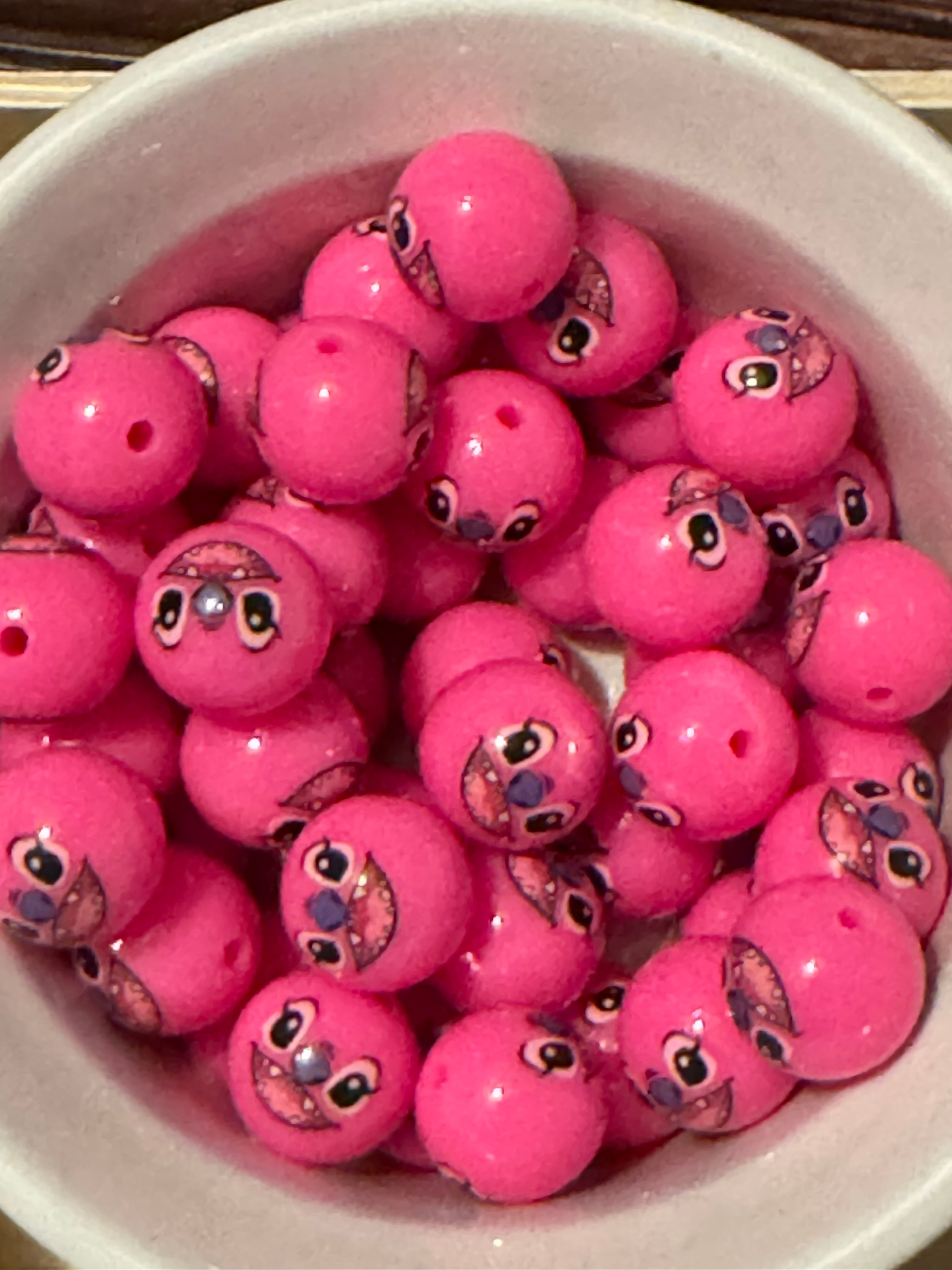 Pink Alien Silicone Bead -1 – Nikki's Sweet Phenomena Focals & Beads